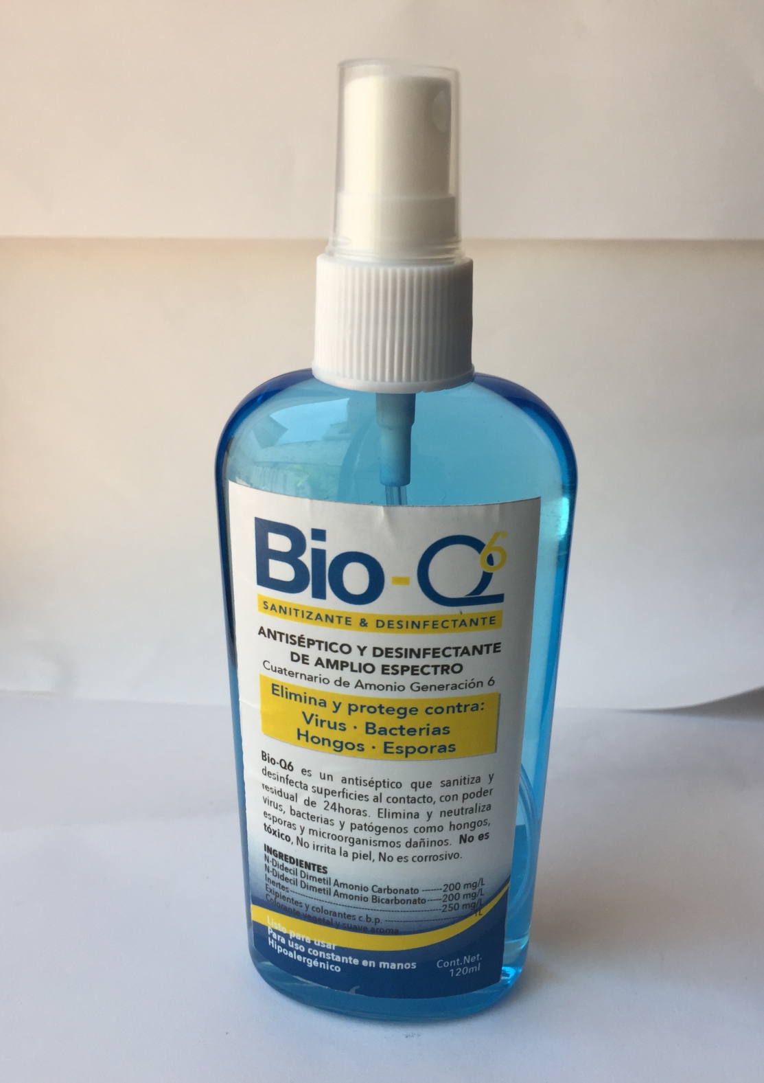 w Desinfectante Bio Q6 de bolsillo 120ml para superficies, manos y ...